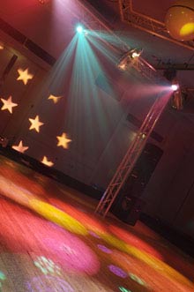 Mobile Disco | Nigel F Mobile Discos | Wedding Disco | DJ